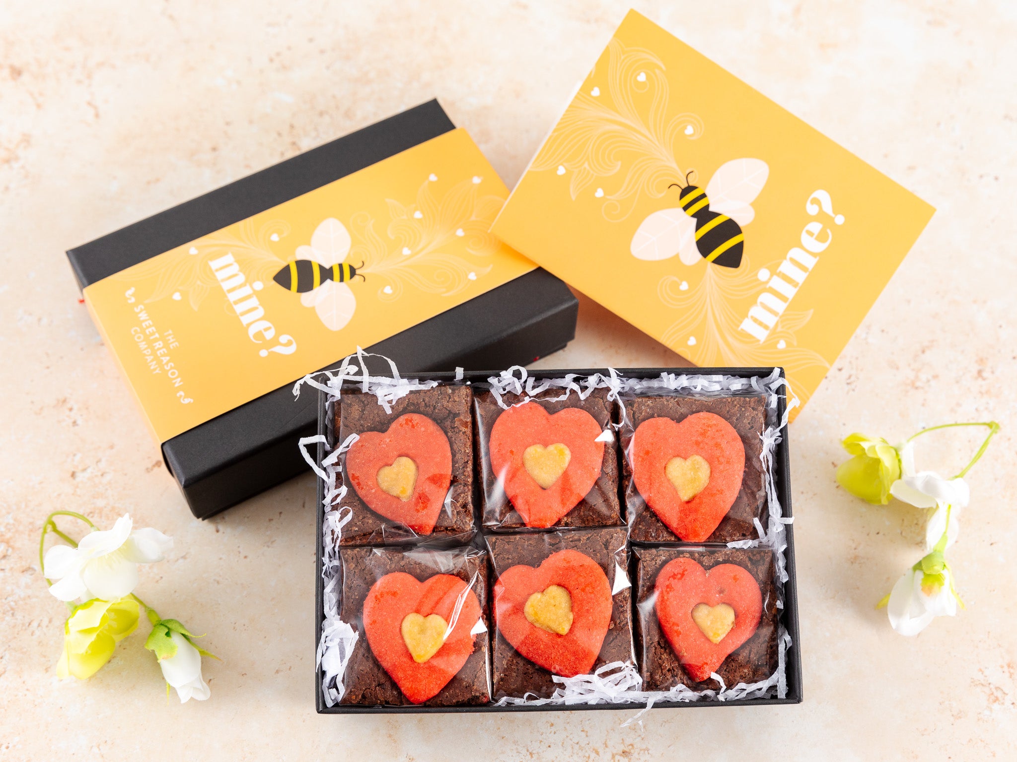 'Bee Mine' Luxury Heart Brownie Gift – The Sweet Reason Company